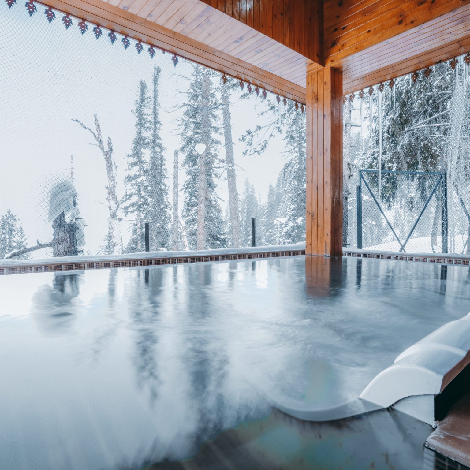 Hotels with jacuzzi in room - best hotels with hot tub in room ...